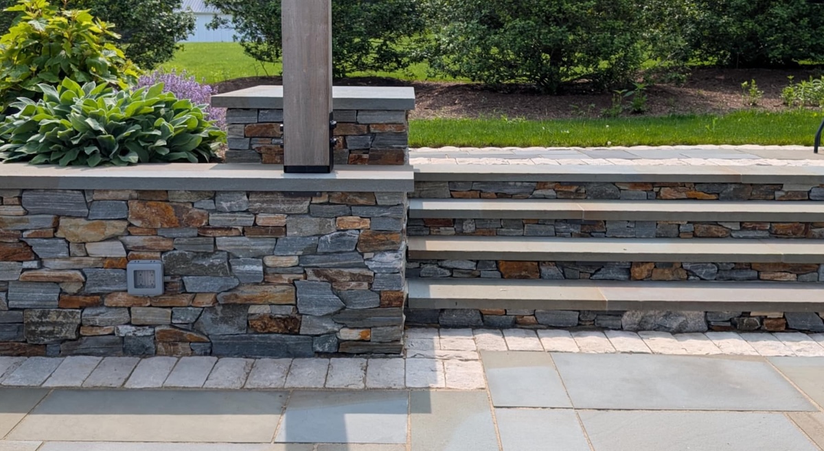 Two Stones, One Stunning Space: PA Bluestone + Andover Veneer - Penn Stone